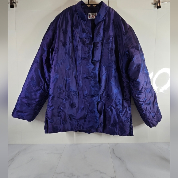 Jong Hwa | Jackets & Coats | Vintage Chinese Slightly Puffer Jacket ...